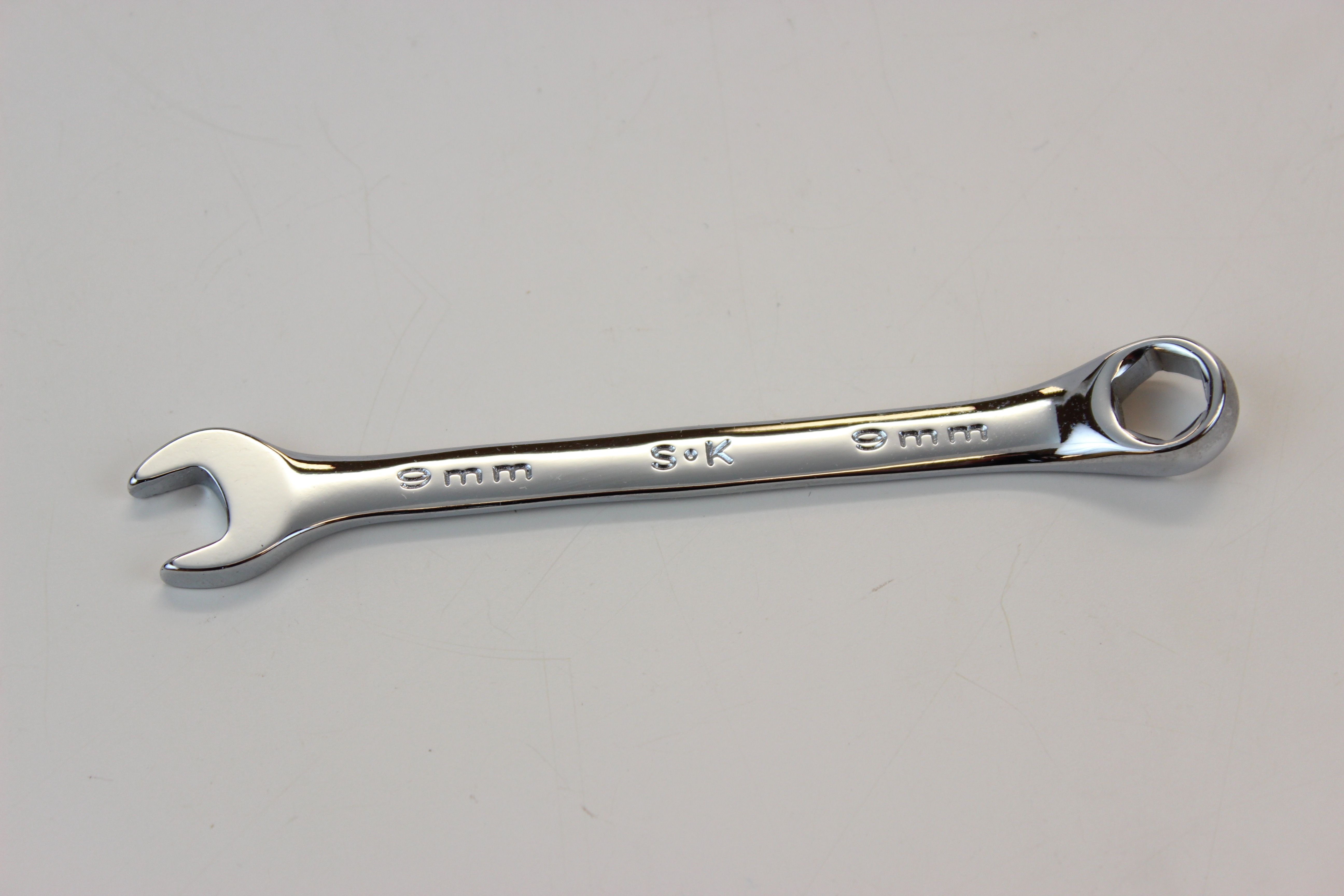 9 MM 6 POINT METRIC REGULAR COMBINATION CHROME WRENCH – SK Tools USA, LLC